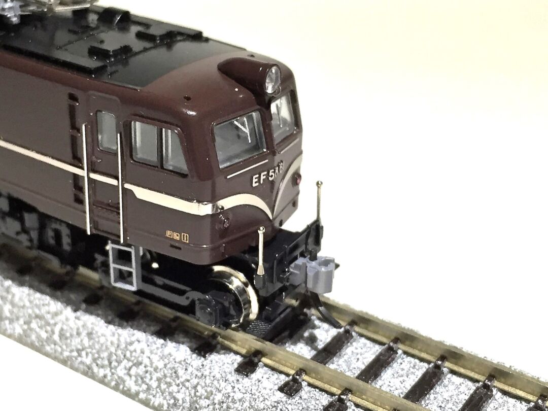 EF5861 (2008年版)が入線です。 KATO 3038 | NGaugeJP - 横濱模型 | 鉄道模型Nゲージ情報サイト（鉄道模型の最新情報が満載）